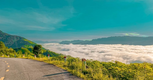 Cung đường “chiêm ngưỡng” biển mây Đèo Violak | travelnews | Thế giới Combo